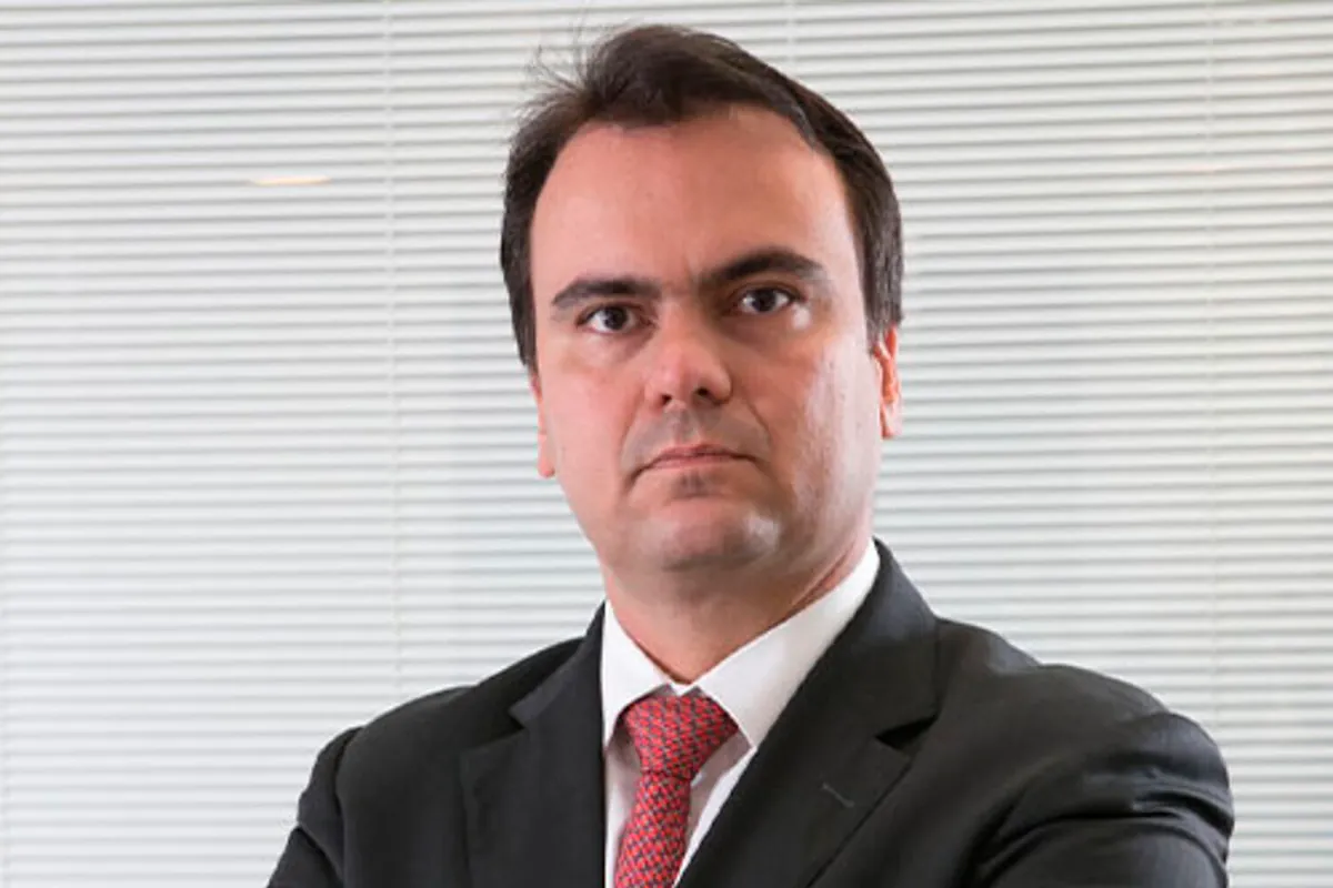 Santander estudia frenar el nombramiento de Broedel como jefe de ...