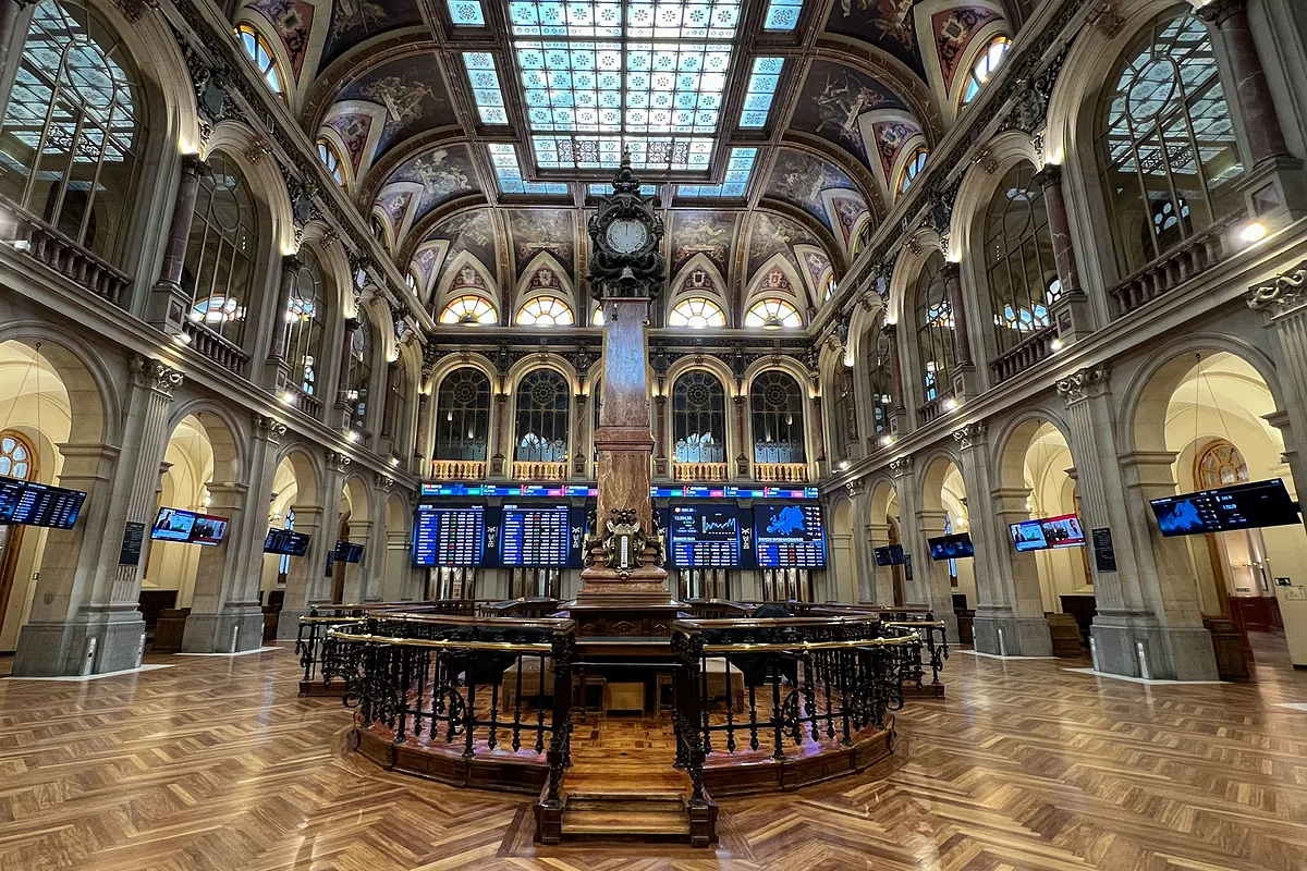 Alexis bledel ass jami visited Richmond and made a few