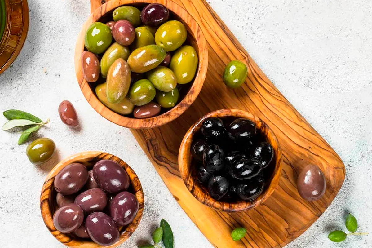 TowerBrook, One Rock y CapVest pujan por AG Olives | Empresas