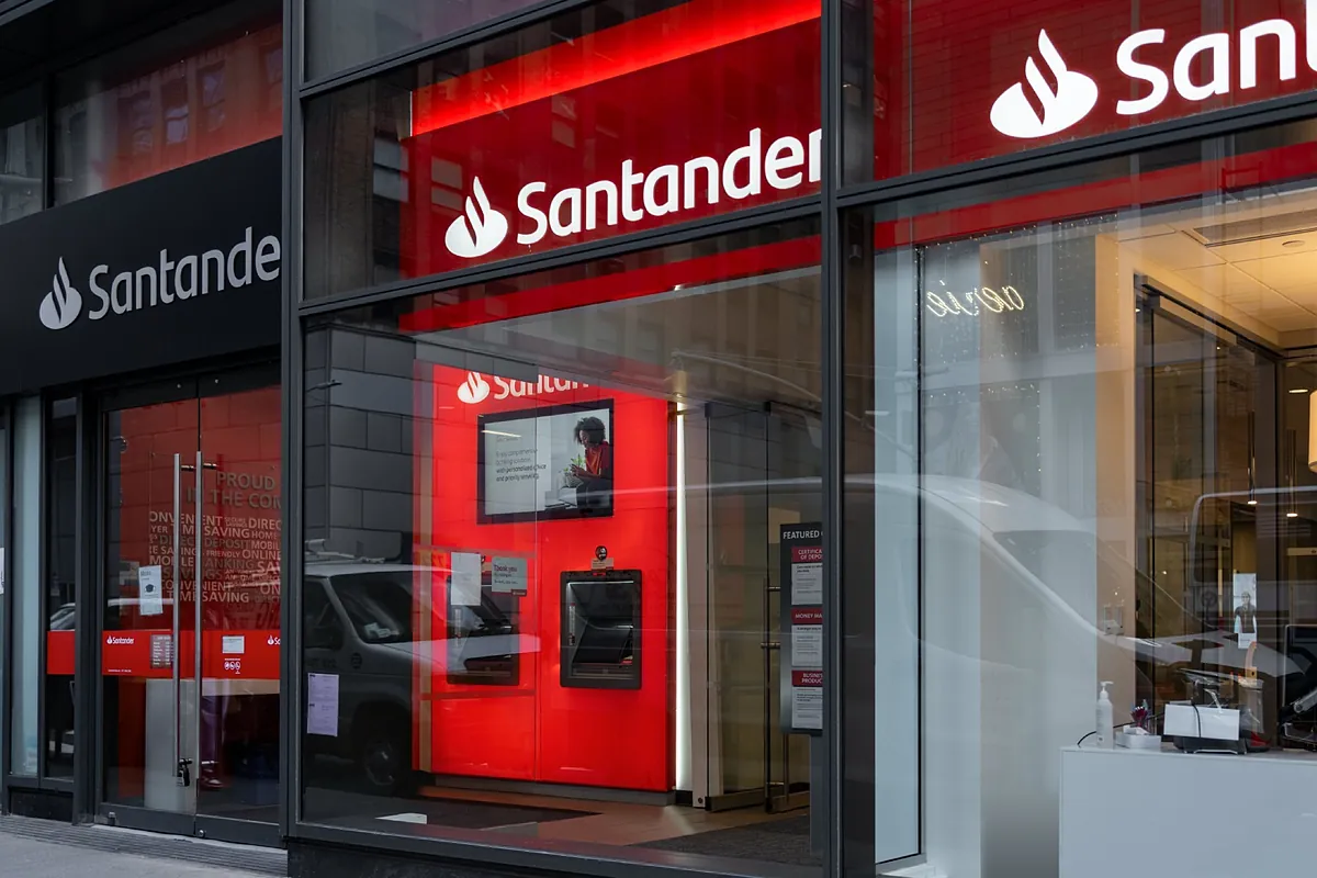 Santander cerrará el 21% de su red en Reino Unido y recortará 650 ...