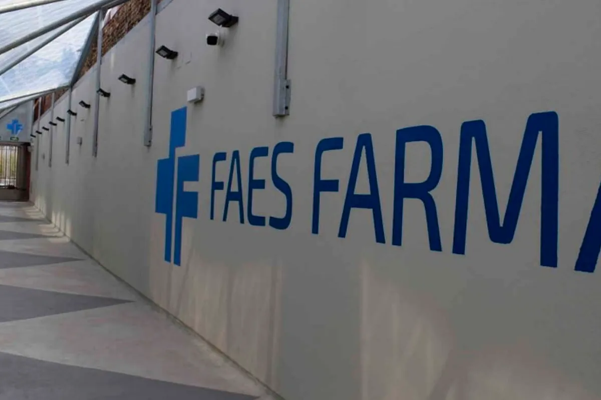 Cute sex picture in my opinion she has some likeness but