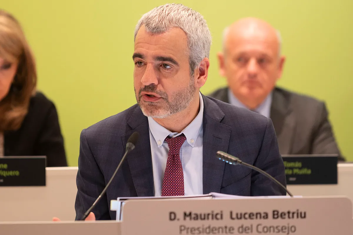 Aena califica de "chantaje" la estrategia de Ryanair | Transporte y Turismo